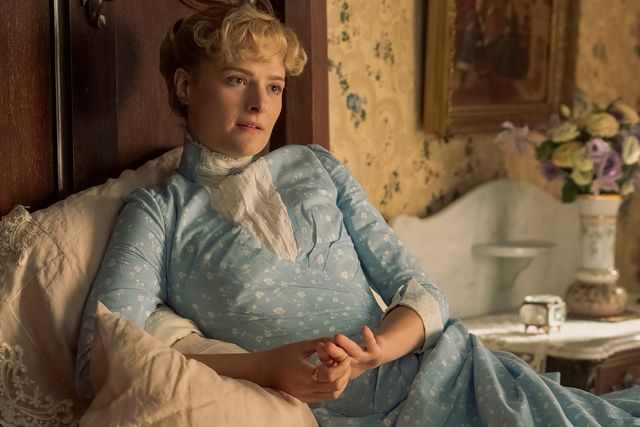 “Gilded Age ”Star Louisa Jacobson Recalls Being 'Furious' at Mom Meryl ...