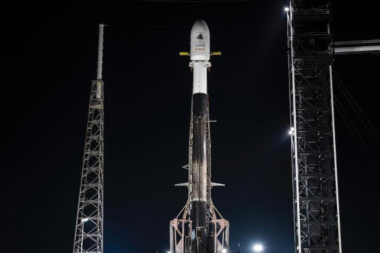 SpaceX launches Maxar 3 mission, high-resolution commercial satellites