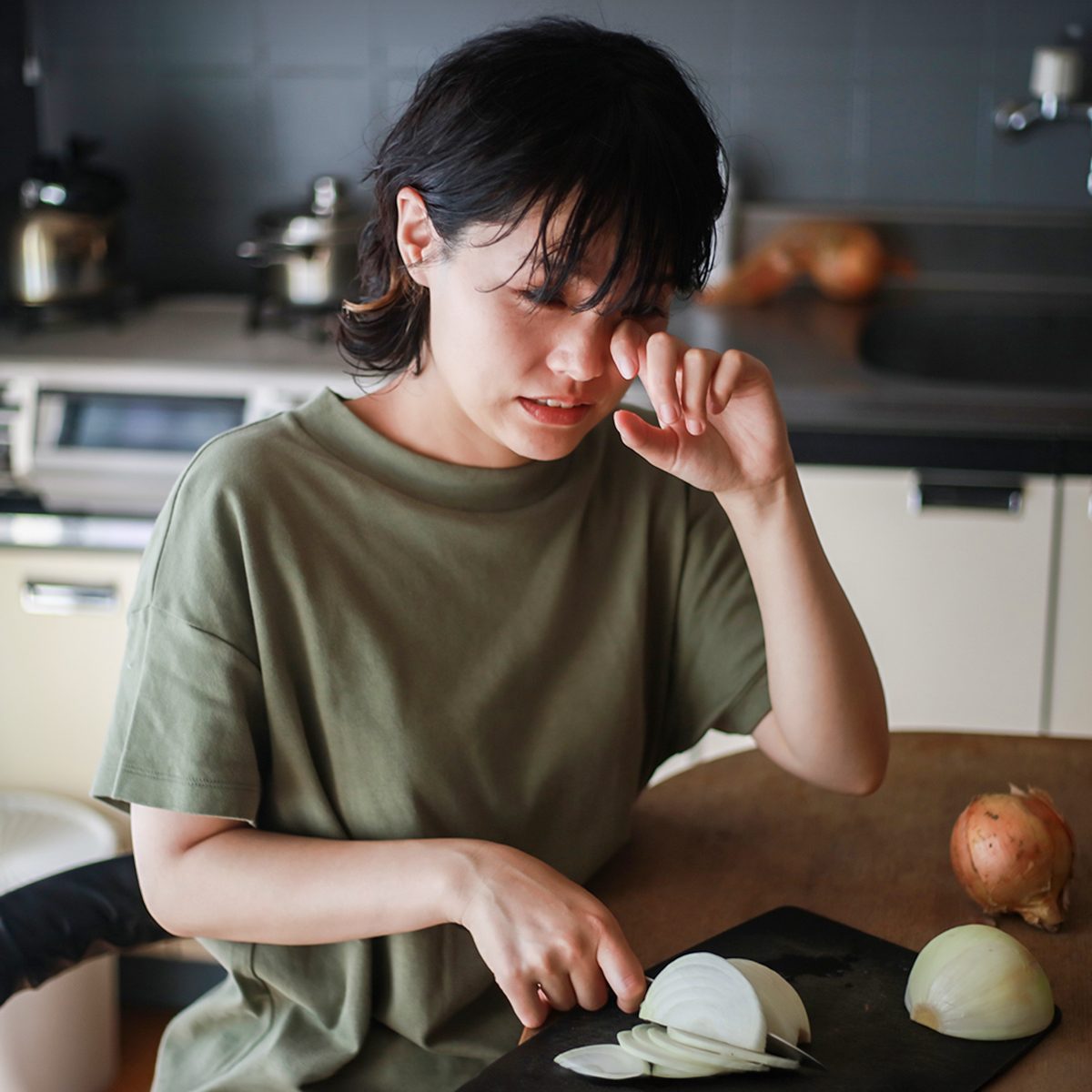 This Is Why Onions Make You Cry