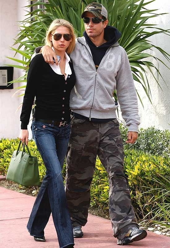 Anna Kournikova and Enrique Iglesias are committed to raising their ...