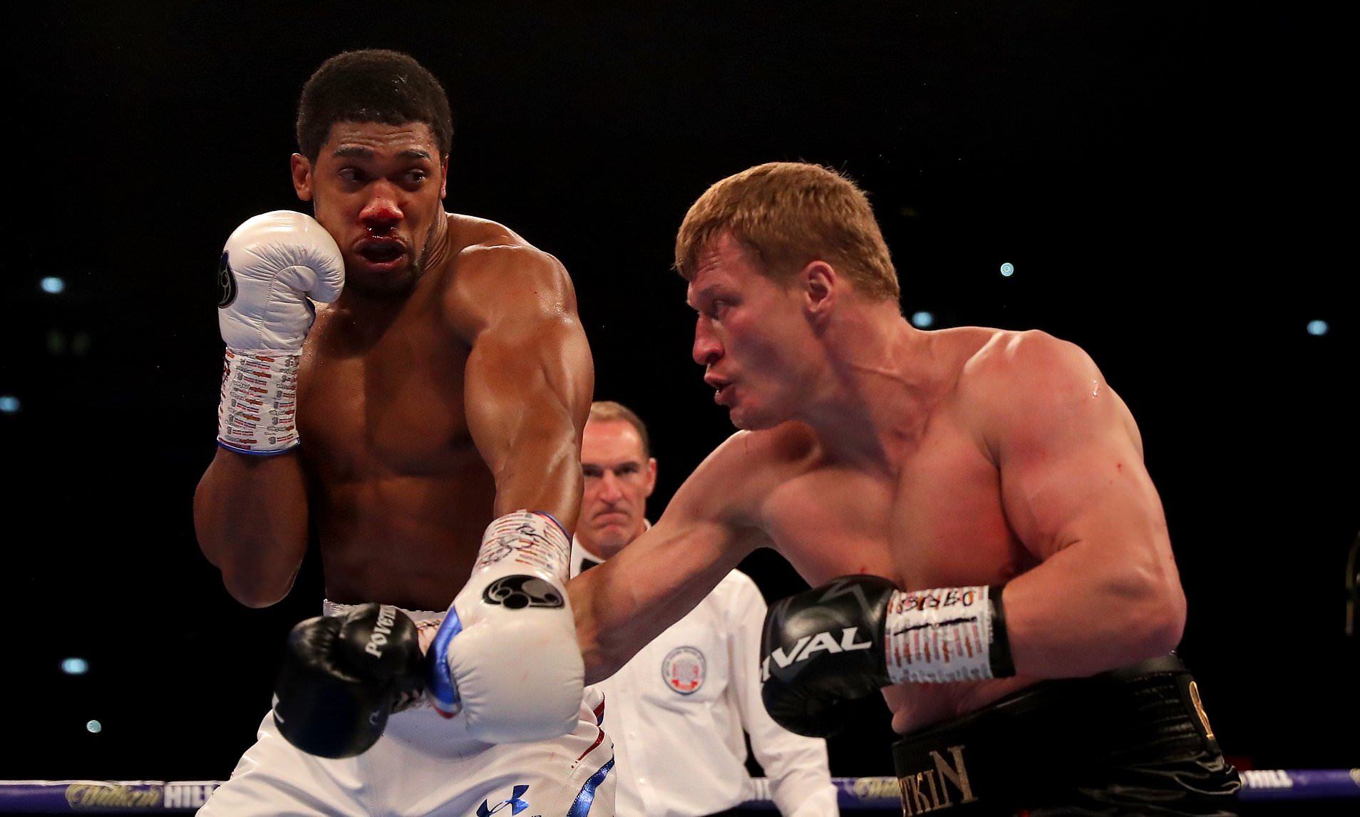 Former heavyweight boxing champion - who fought Anthony Joshua - 'set ...