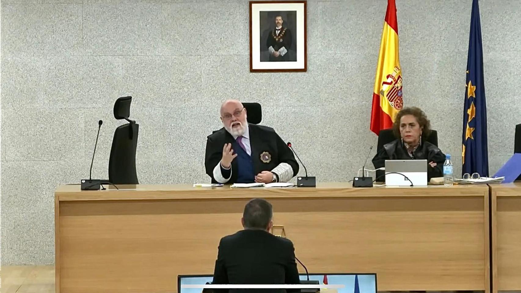 Fernández-Prieto, el juez de 70 años que pone firmes a los testigos del ...