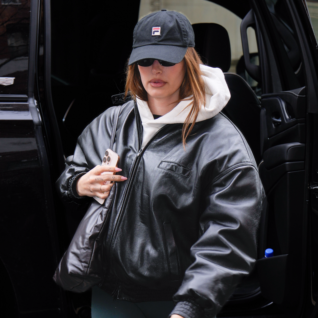 This Cozy Hybrid Slipper-Shoe Trend Even Earned Hailey Bieber's Stamp ...