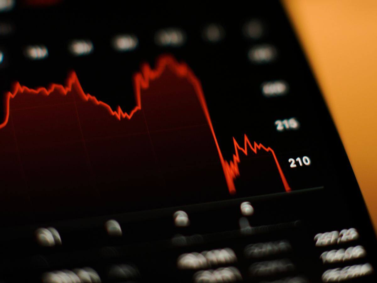 Synaptics Stock Tumbles As Q2 View Misses The Mark, CEO Jumps Ship To ...