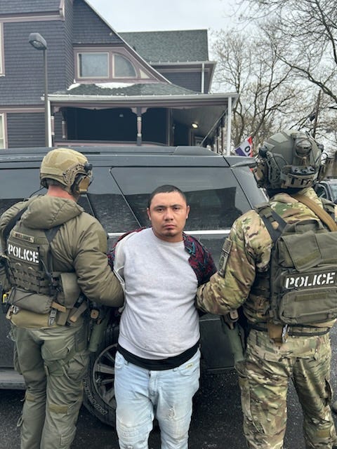 ICE Buffalo agents arrest Mexican illegally in US