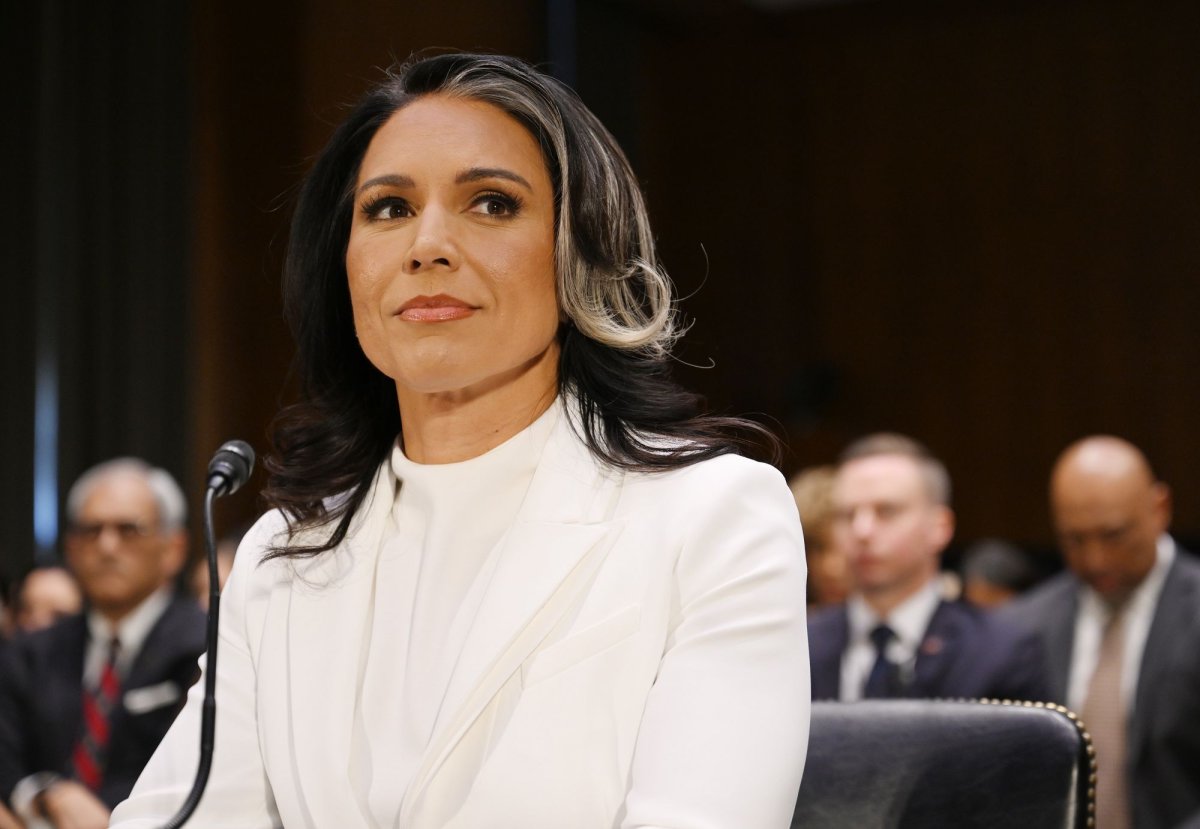 In party-line vote, Senate intelligence panel approves Tulsi Gabbard ...