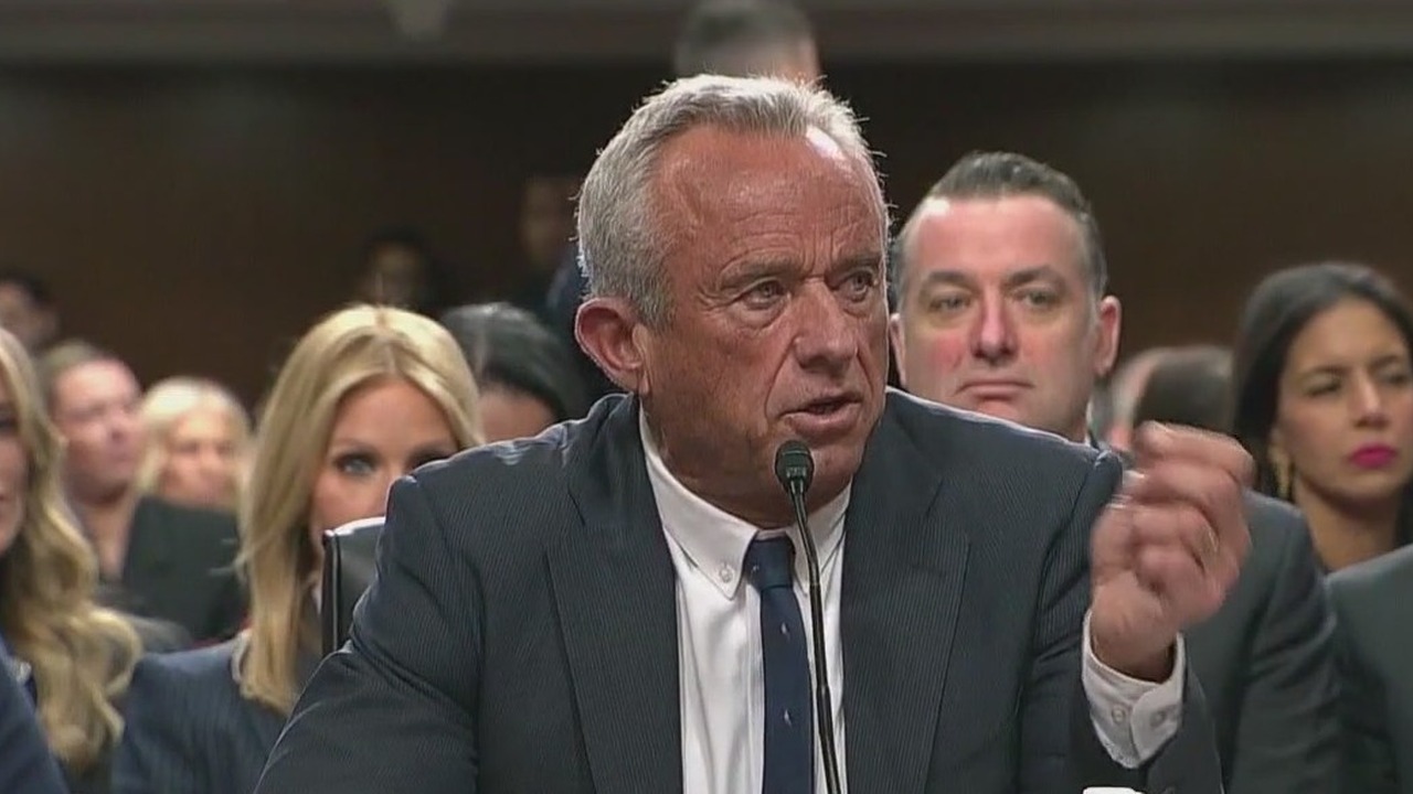 Robert F. Kennedy Jr. one step closer to confirmation as HHS secretary