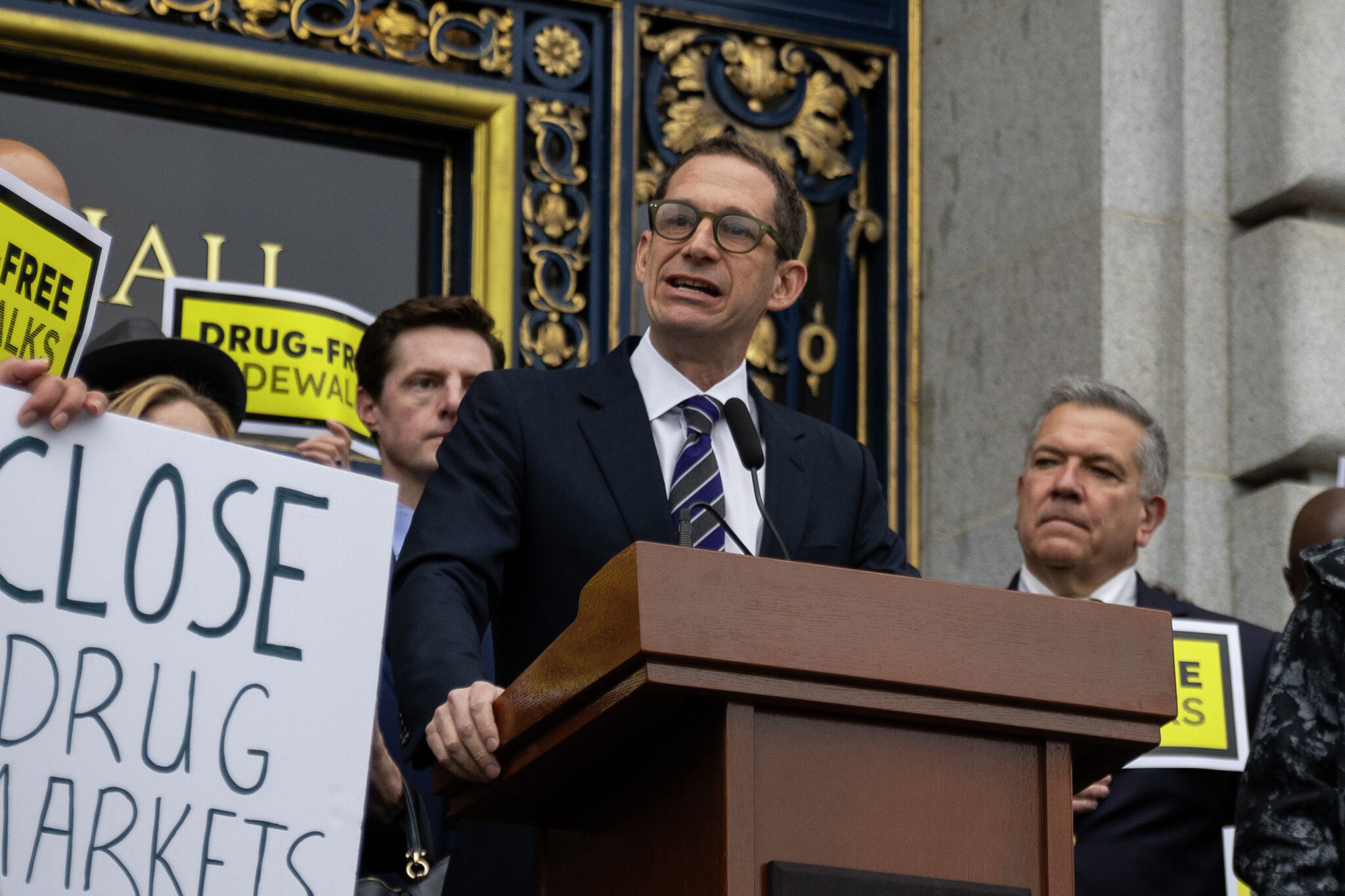 Mayor Daniel Lurie wins more power to address S.F. drugs and ...