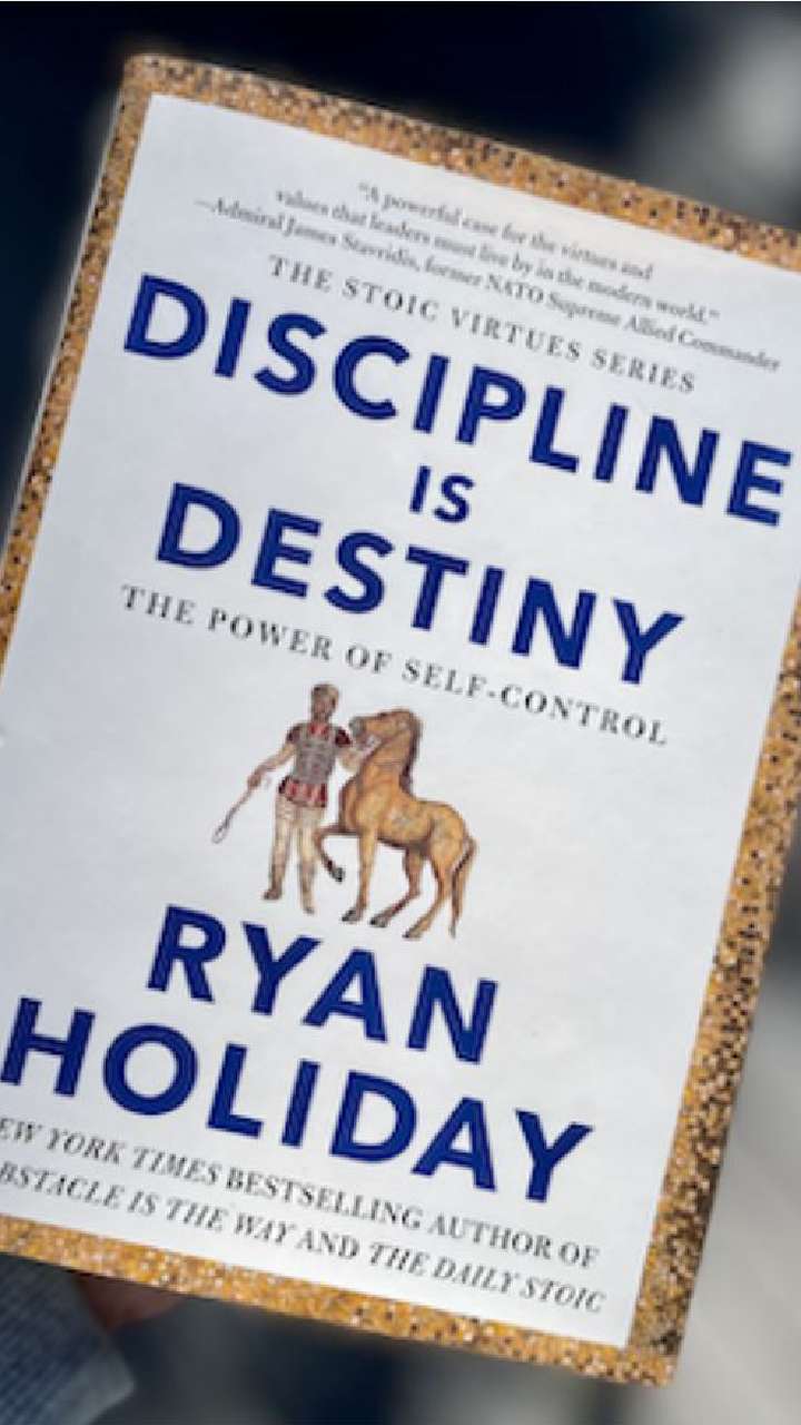 Top 8 Must-Read Books That Will Fuel Your Ambition