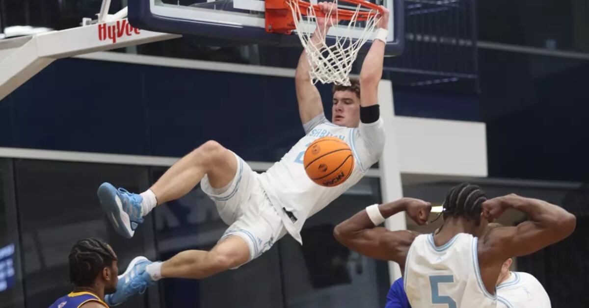 Washburn men’s basketball remains No. 1 in latest rankings