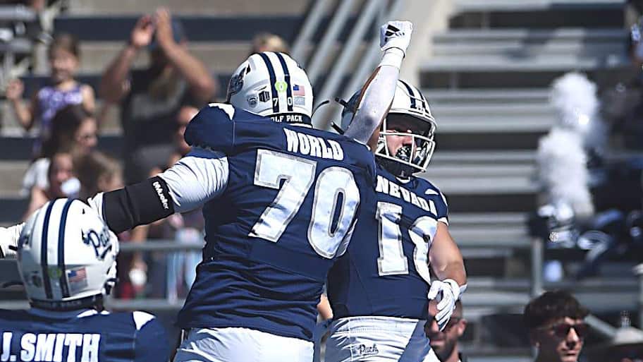 Oregon Ducks' Isaiah World New No. 1 Transfer Portal Player In Updated ...