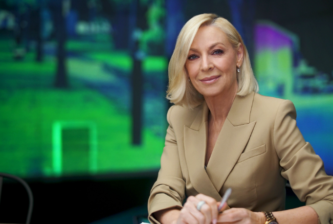 Hayes set for new chapter after incredible 44-year career with Nine