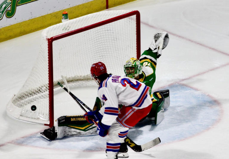 London Knights clinch a playoff spot with a 5-3 victory over the ...