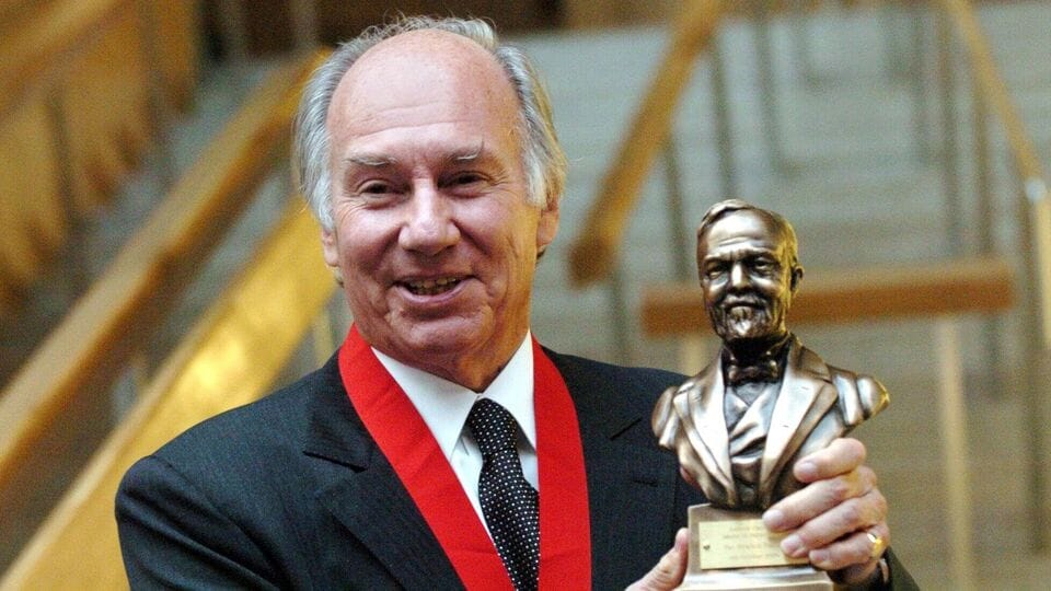 Aga Khan, billionaire and leader of Ismaili Muslims, dies. Who was he?