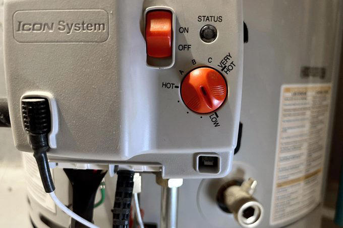 How to Turn on a Water Heater and Adjust Its Temperature