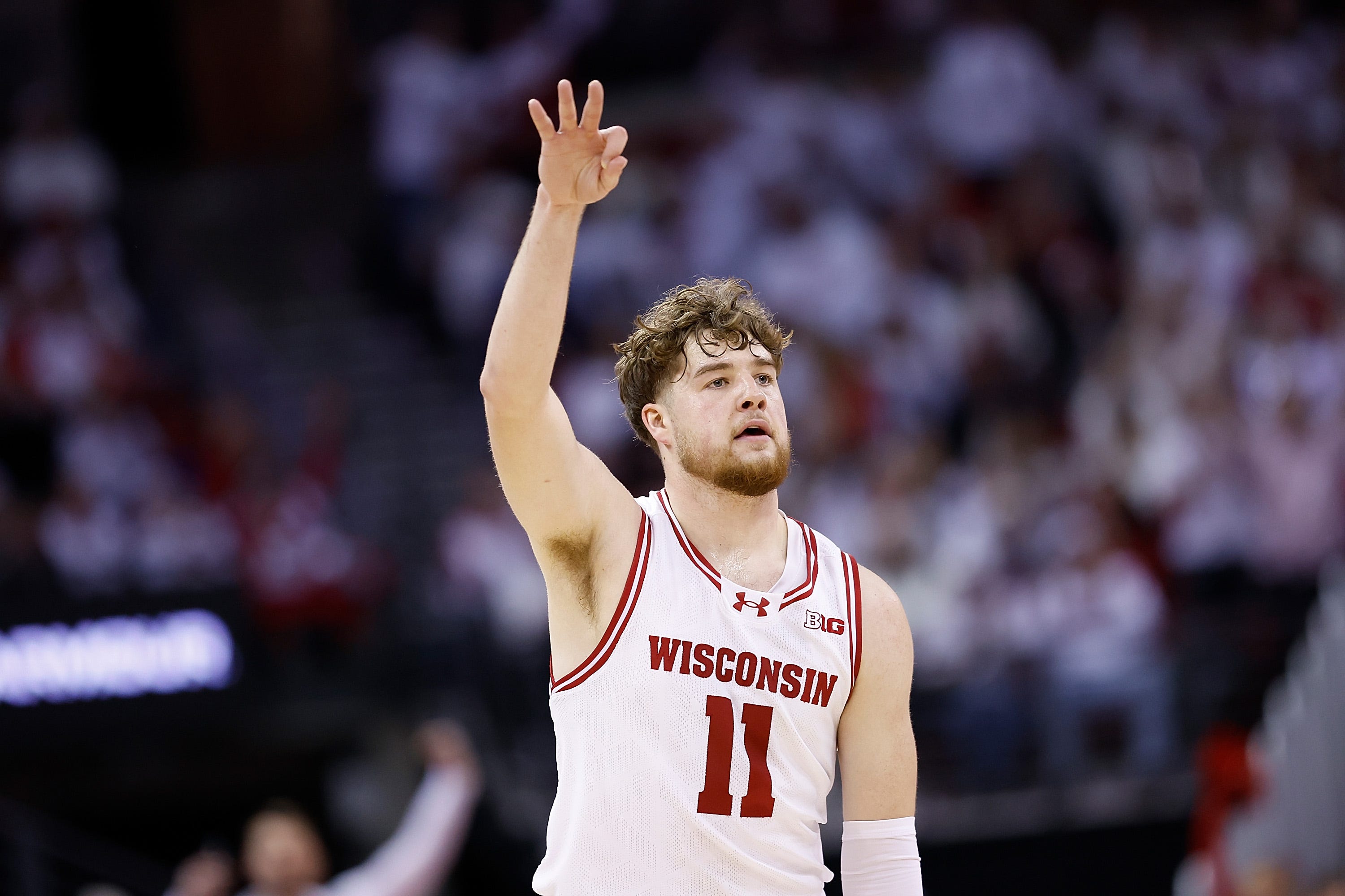 RECAP: Nolan Winter, Max Klesmit lead Wisconsin basketball to blowout ...
