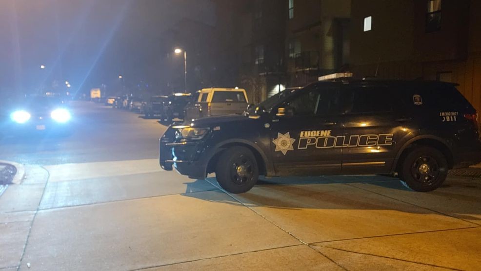 SWAT, crisis teams deployed as Eugene police defuse armed threat on ...