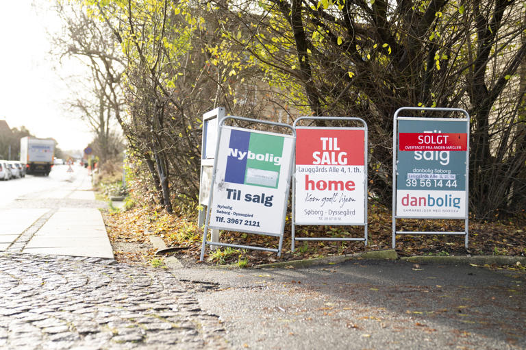 Færre til salg-skilte: Falder for femte måned i træk