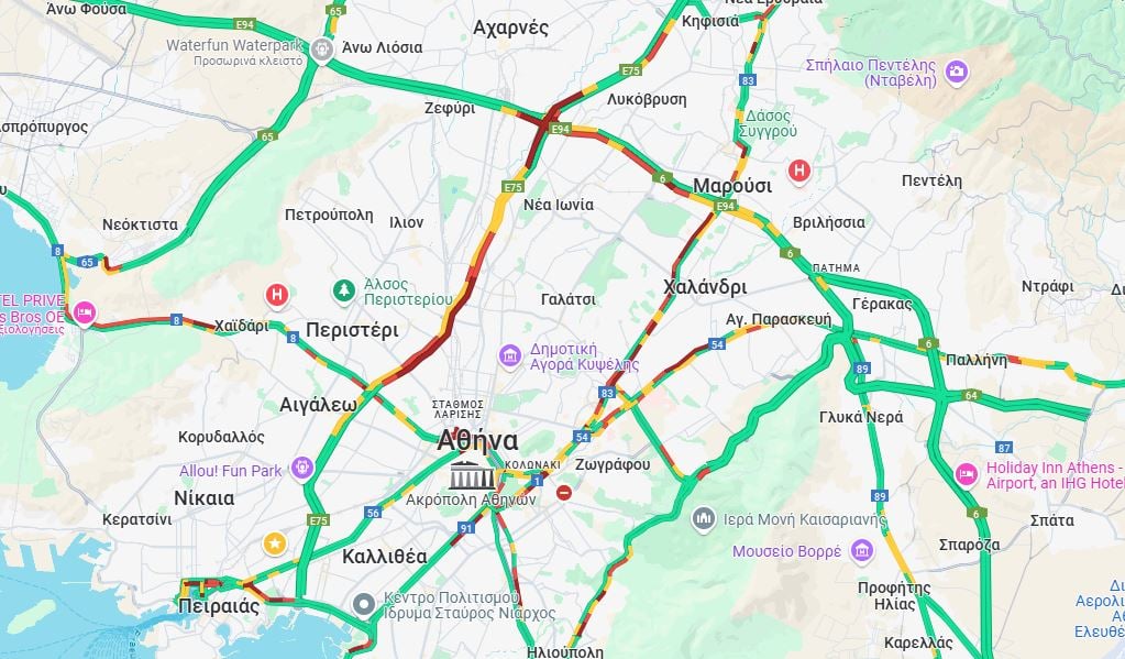 Κίνηση: Μετ’ εμποδίων η κυκλοφορία στις εξόδους των Εθνικών Οδών και ...