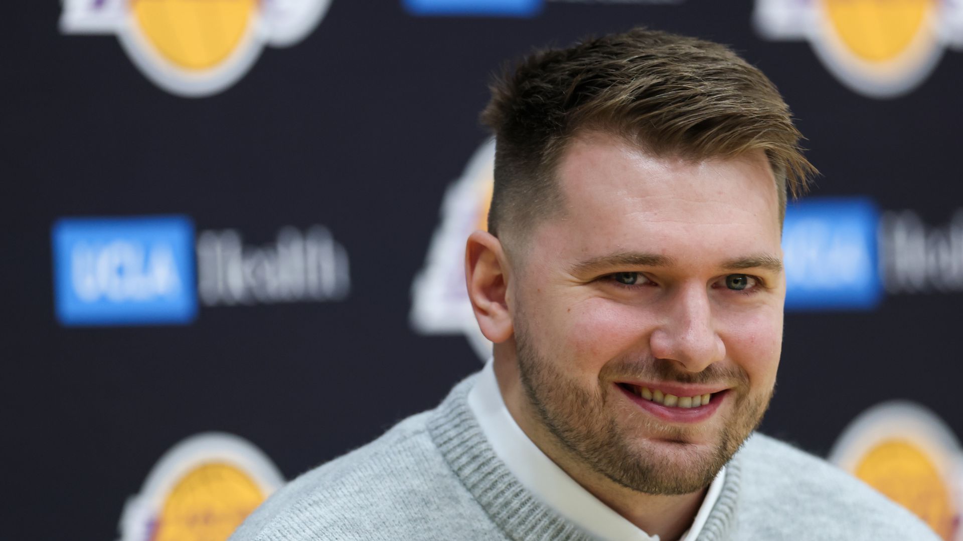 Luka Dončić expected to make Lakers debut vs. Pacers barring setback