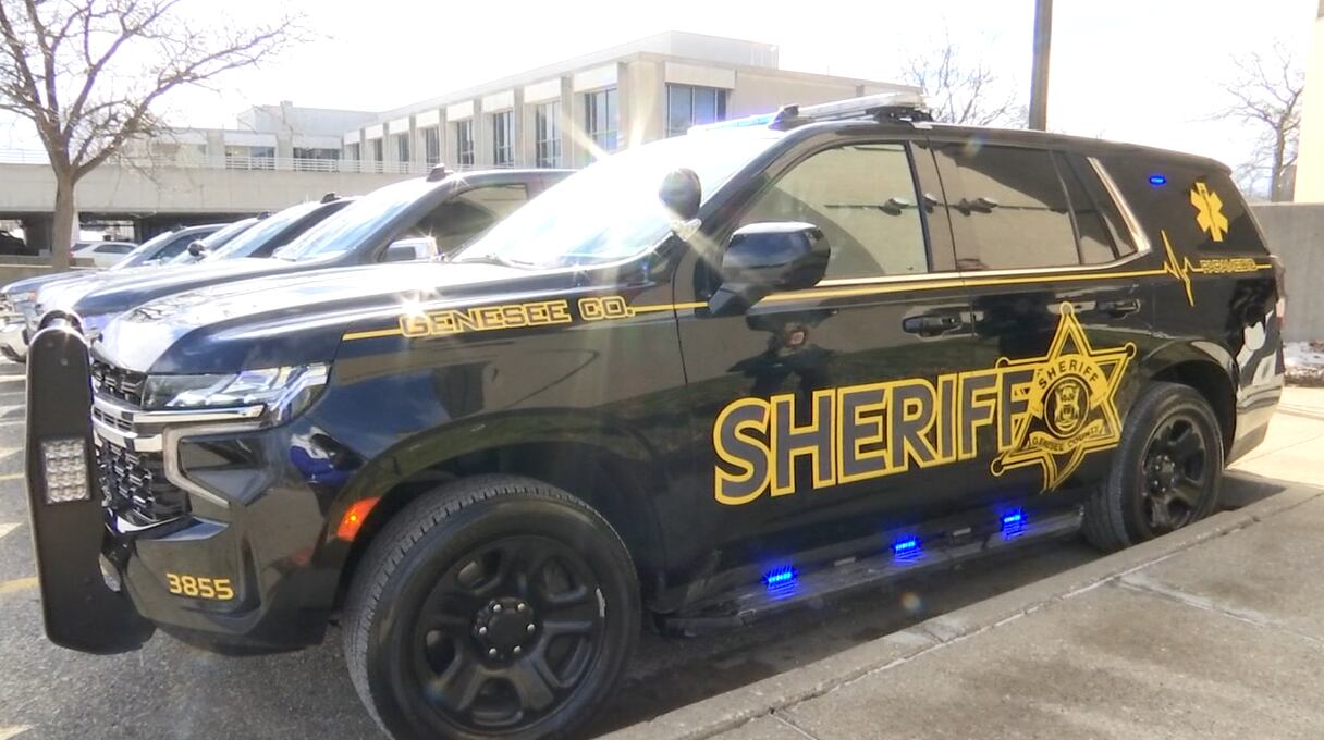 Genesee Co. Sheriff’s Office showcases life-saving equipment, Paramedic ...