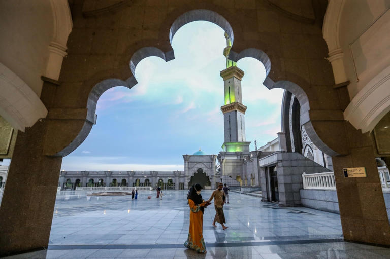 New guidelines on Muslim participation in non-Muslim celebrations to be ...