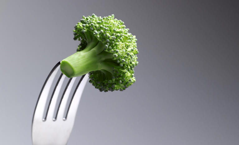 Recalled Walmart Broccoli Is ‘Deadly,’ FDA Warns As Contamination ...