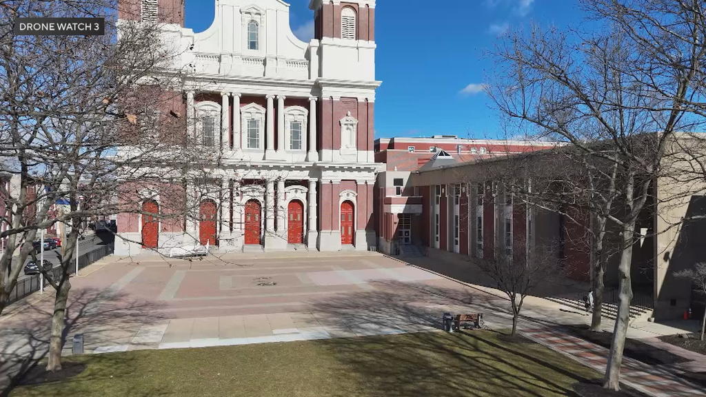 Eagles' Jeremiah Trotter Jr., was "the silent assassin," according to ...