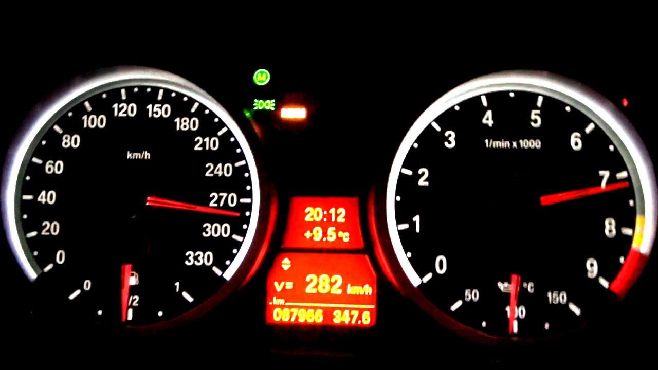 BMW M3 E92 Kickdown Acceleratie 120-283 km/h | Autobahn V8 Geluid BMW M3 E92 Kickdown Acceleratie 120-283 km/h | Autobahn V8 Geluid