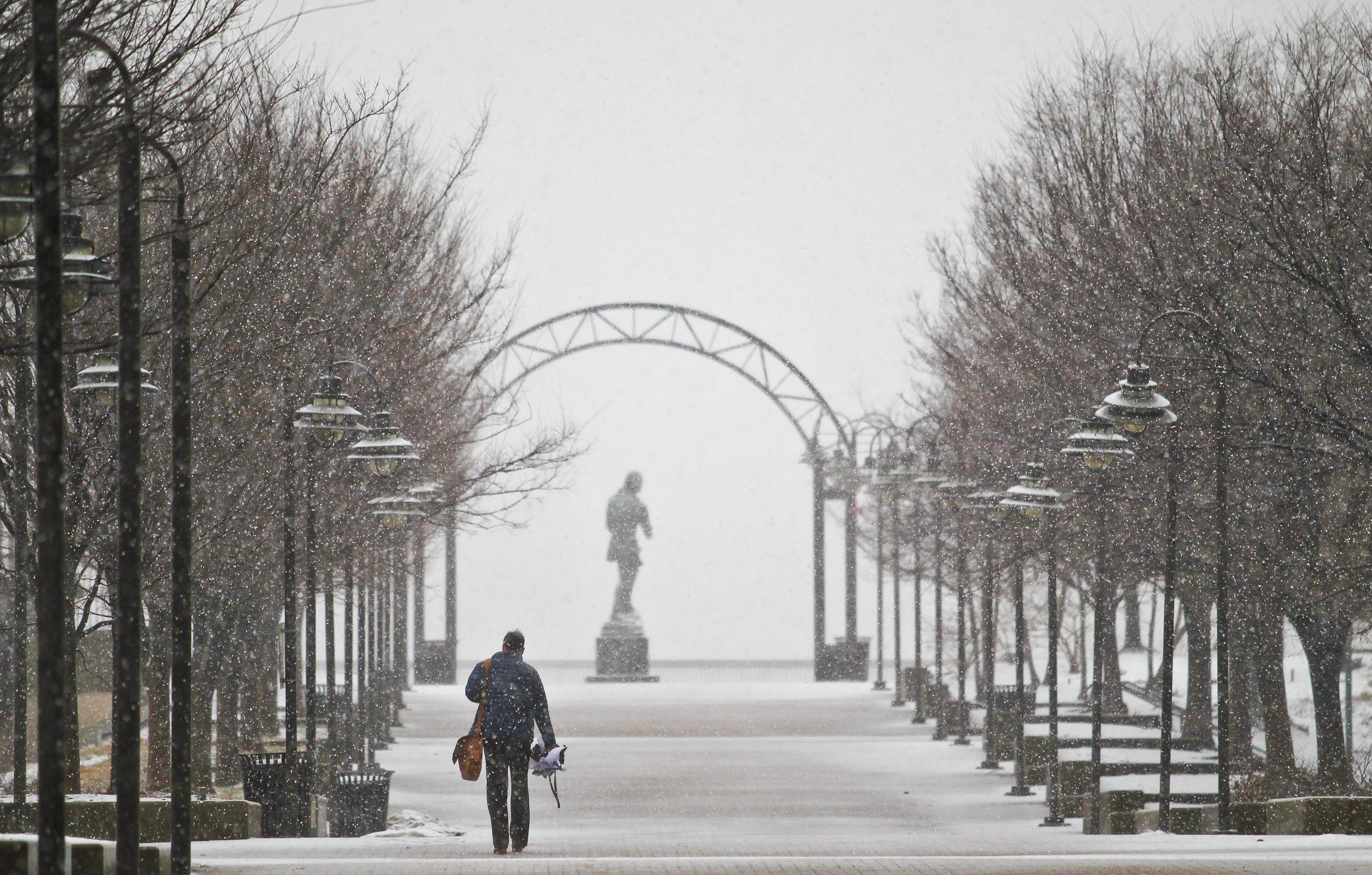Louisville to see light snow, heavy rain this week. Here's the weather ...