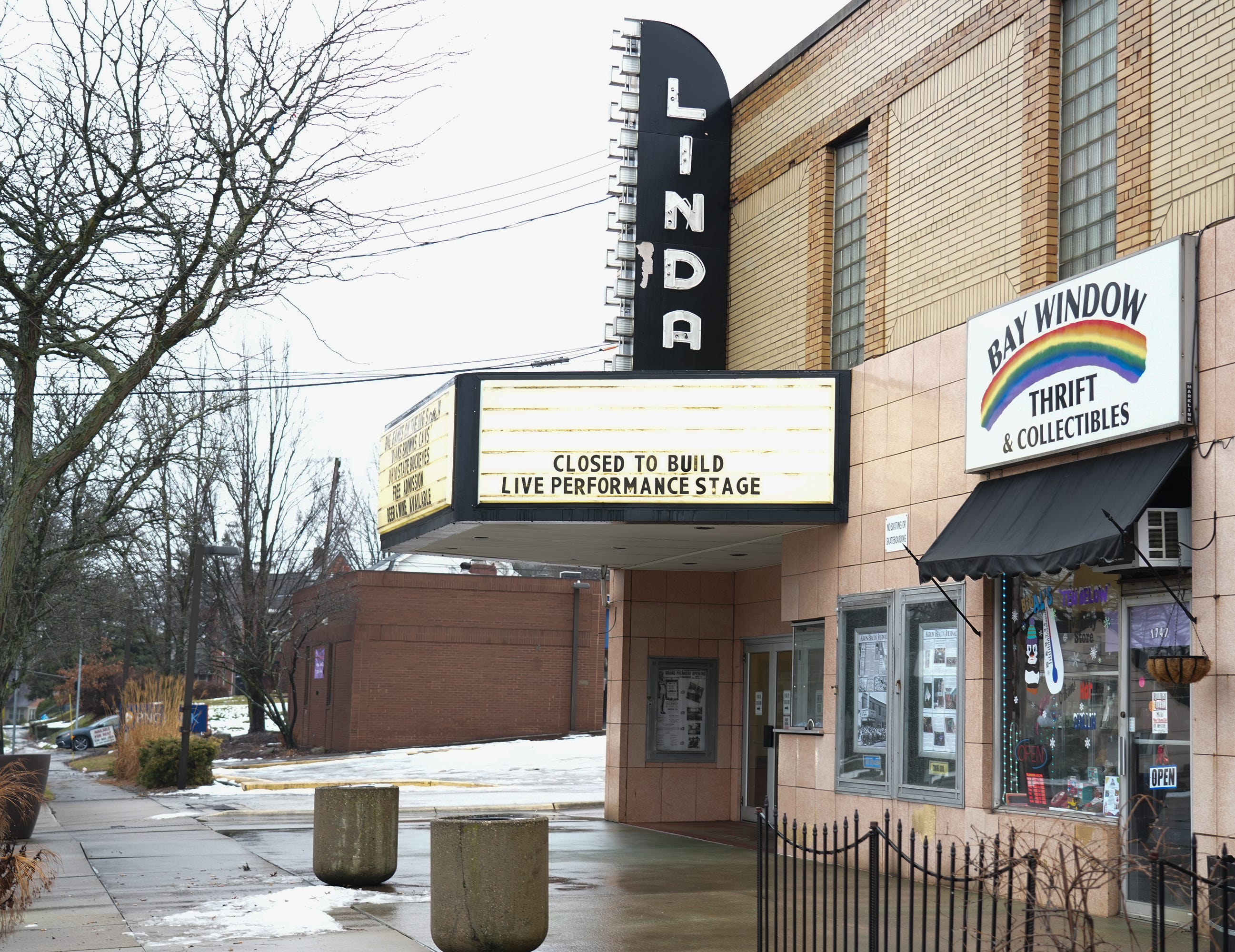 Curtain closes on first-run movies at Akron's Linda Theatre as it ...