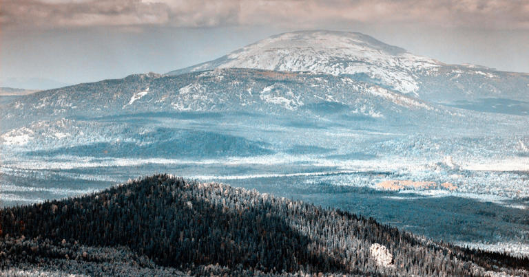 Yamantau Mountain: The Secret Bunker That Could Be Russia's Backup Capital