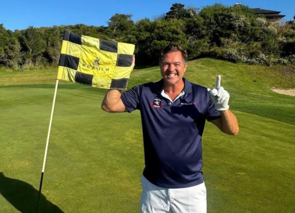Springbok great Percy Montgomery has a hole-in-one – PICTURE