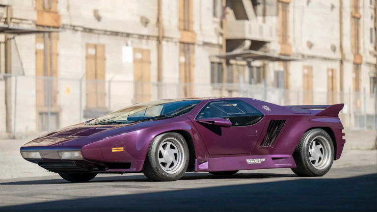 10 iconic cars from defunct brands: A tribute to automotive legends