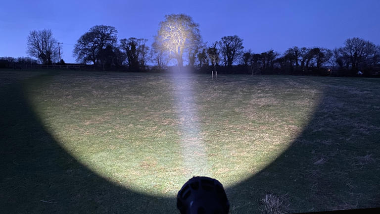 AceBeam P20 review: A skinny flashlight that packs a mighty punch