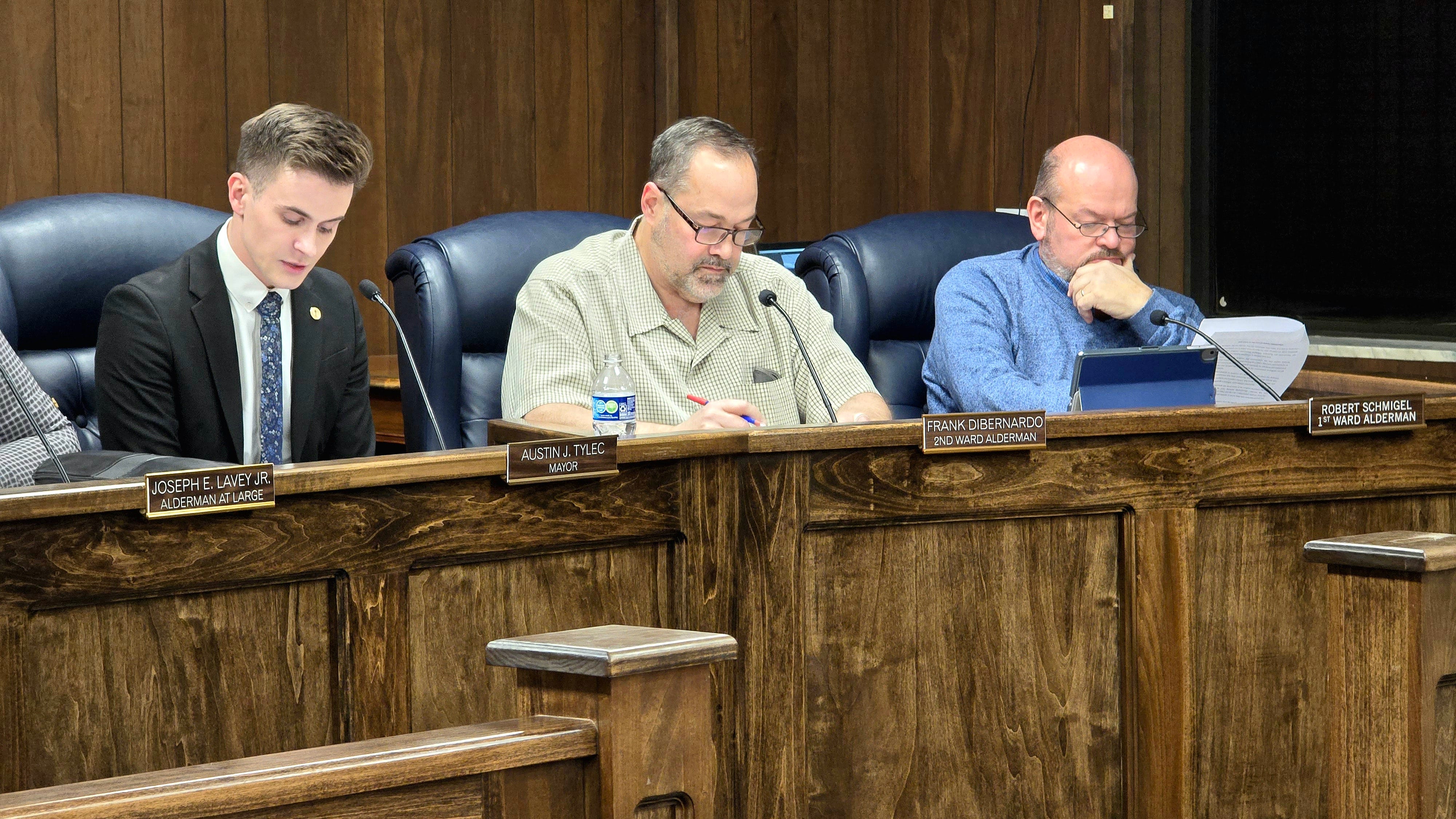 North Tonawanda man to file lawsuit after accusing Mayor Tylec of ...