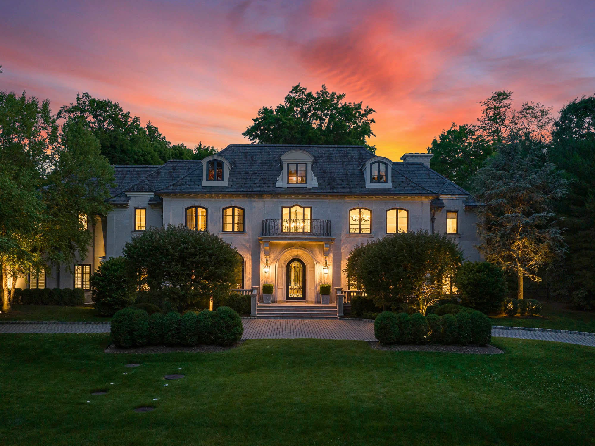 Luxurious limestone estate in Alpine sells for $7.25M after years on ...