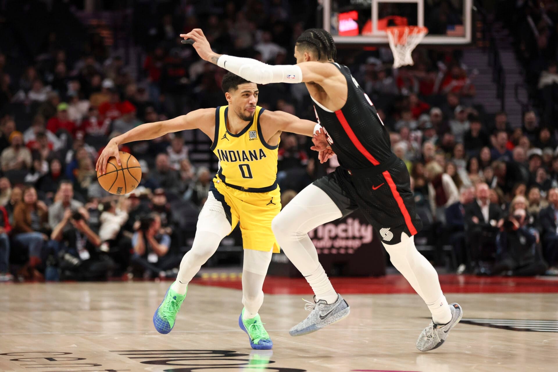 Simons scores 22 and Portland snaps Indiana's 4-game win streak