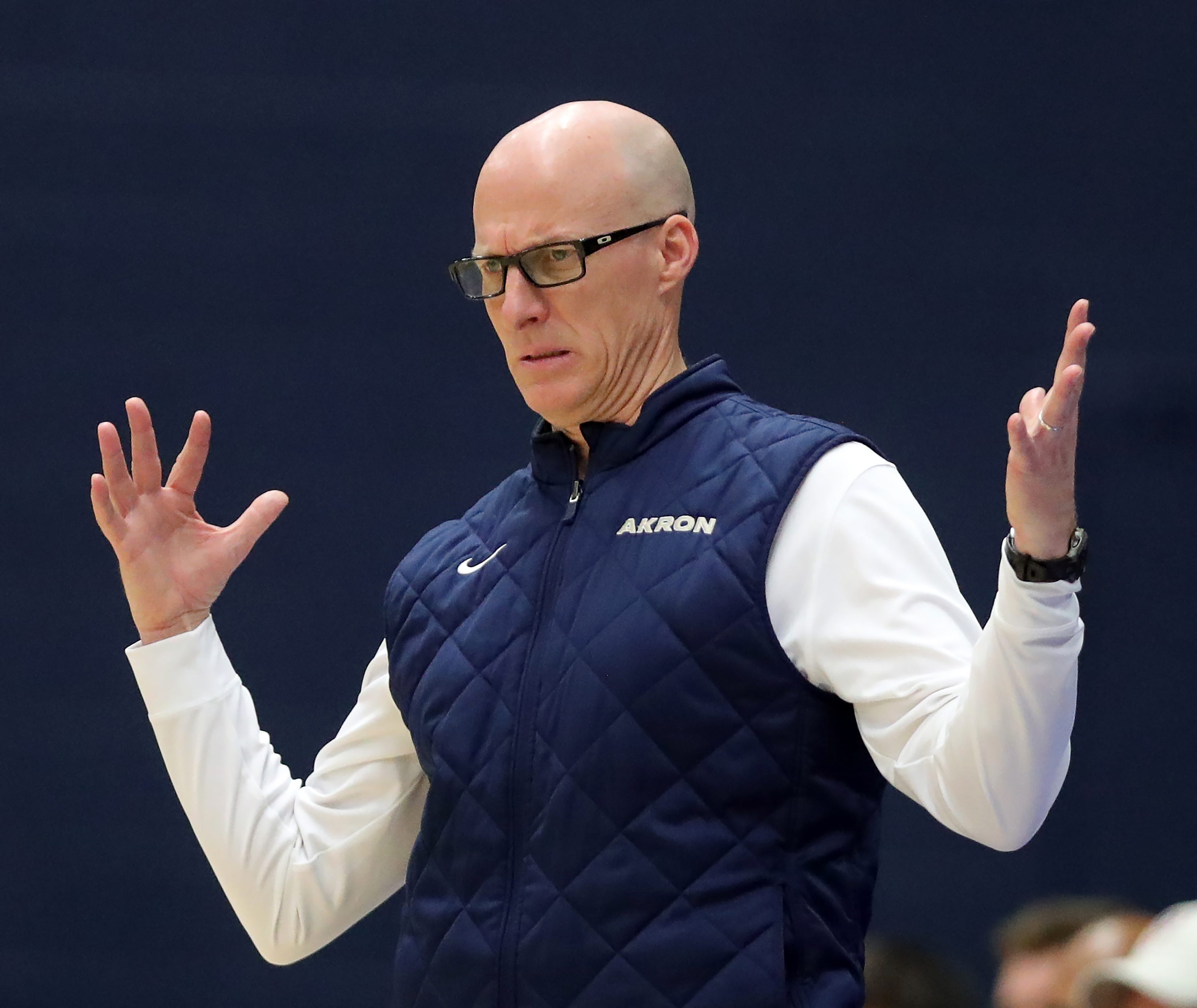 Akron men's basketball recap vs South Alabama | Zips secure 11th win in ...