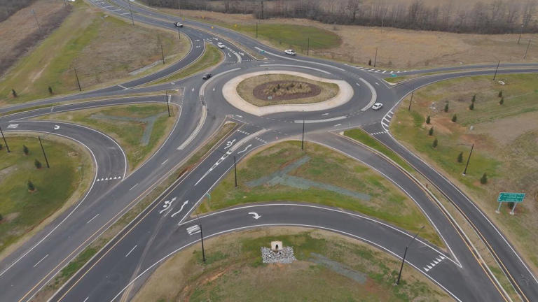 Jefferson County welcomes nation’s 3rd ‘turbo’ roundabout