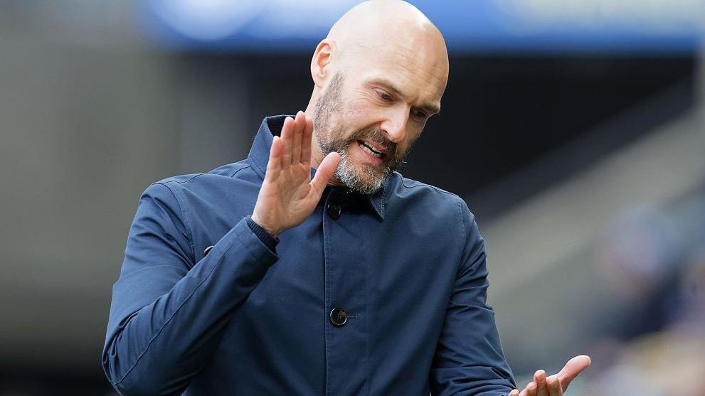 Swansea transfer window 'depressing' - Jones