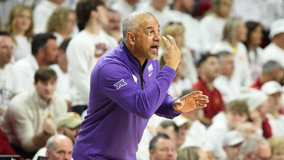 Kansas State's Jerome Tang Says Team Is Learning To 'Handle Success'