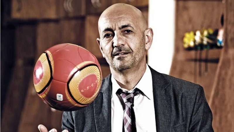 Mike Makaab issues apology to Kaizer Chiefs: Full statement from player ...