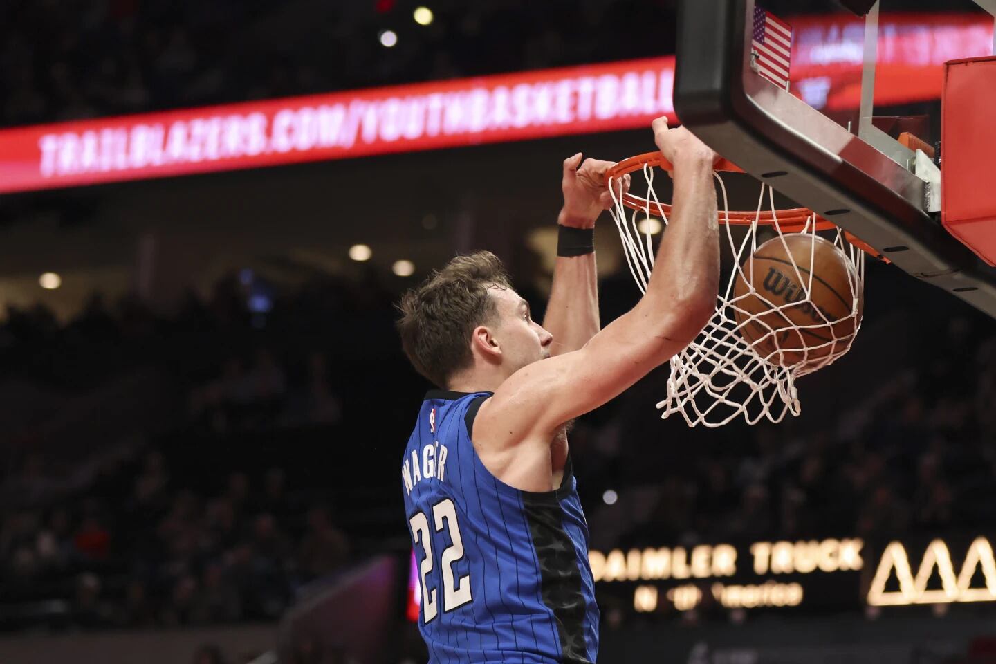 Sacramento faces Orlando, looks for 8th straight home win