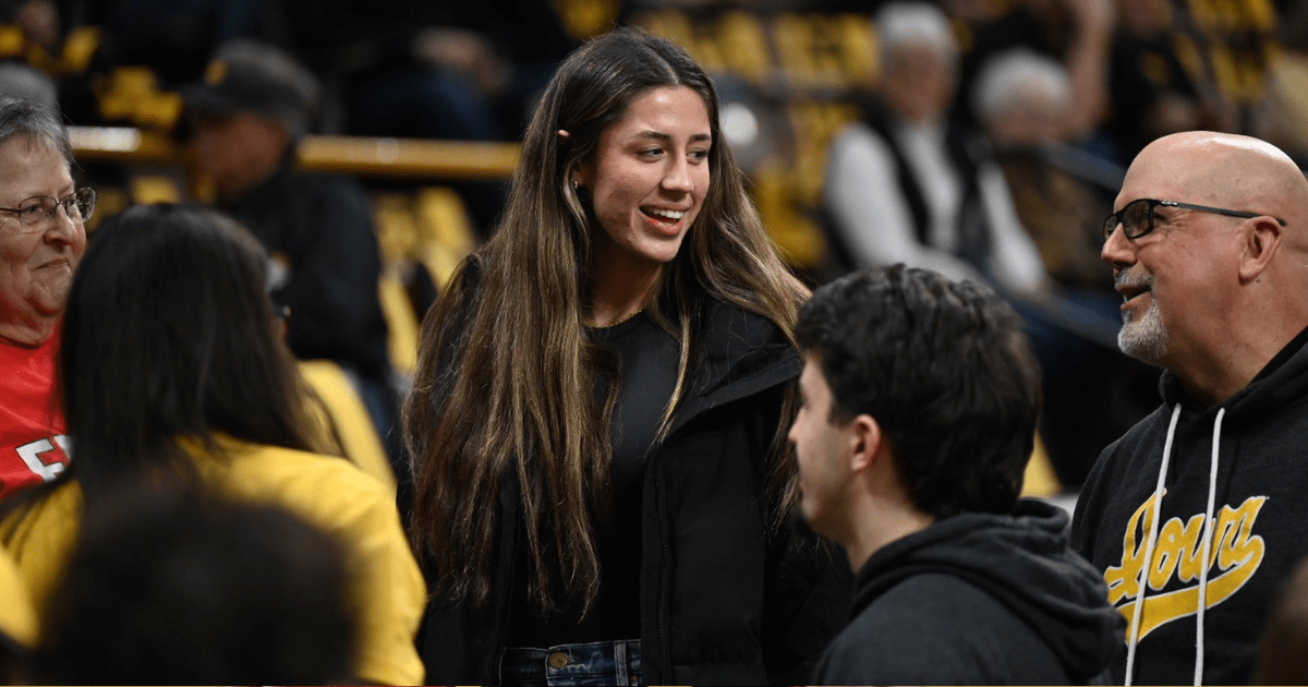 Iowa WBB signee Addie Deal looking forward to playing at Iowa