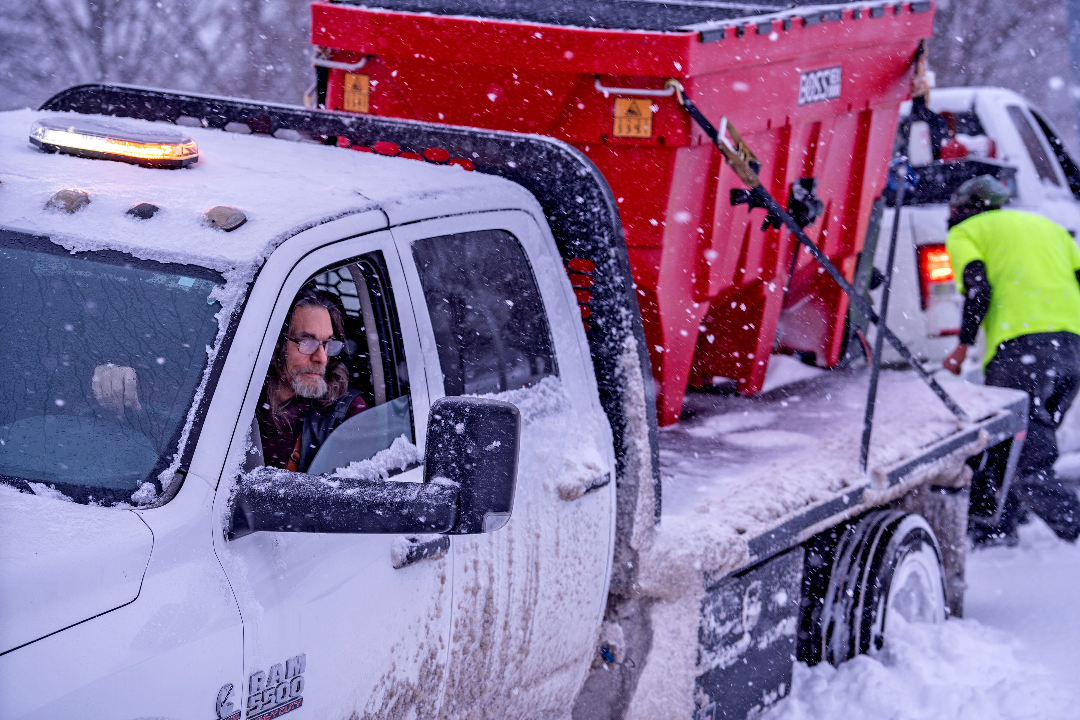 What is the weather like in Indianapolis tomorrow? How cold will it be ...