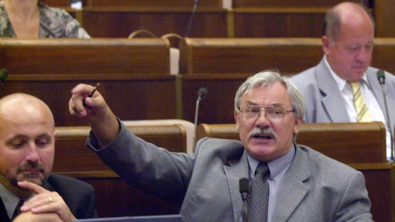Zemřel politik a bývalý slovenský poslanec Ján Cuper. Měl zkolabovat ...