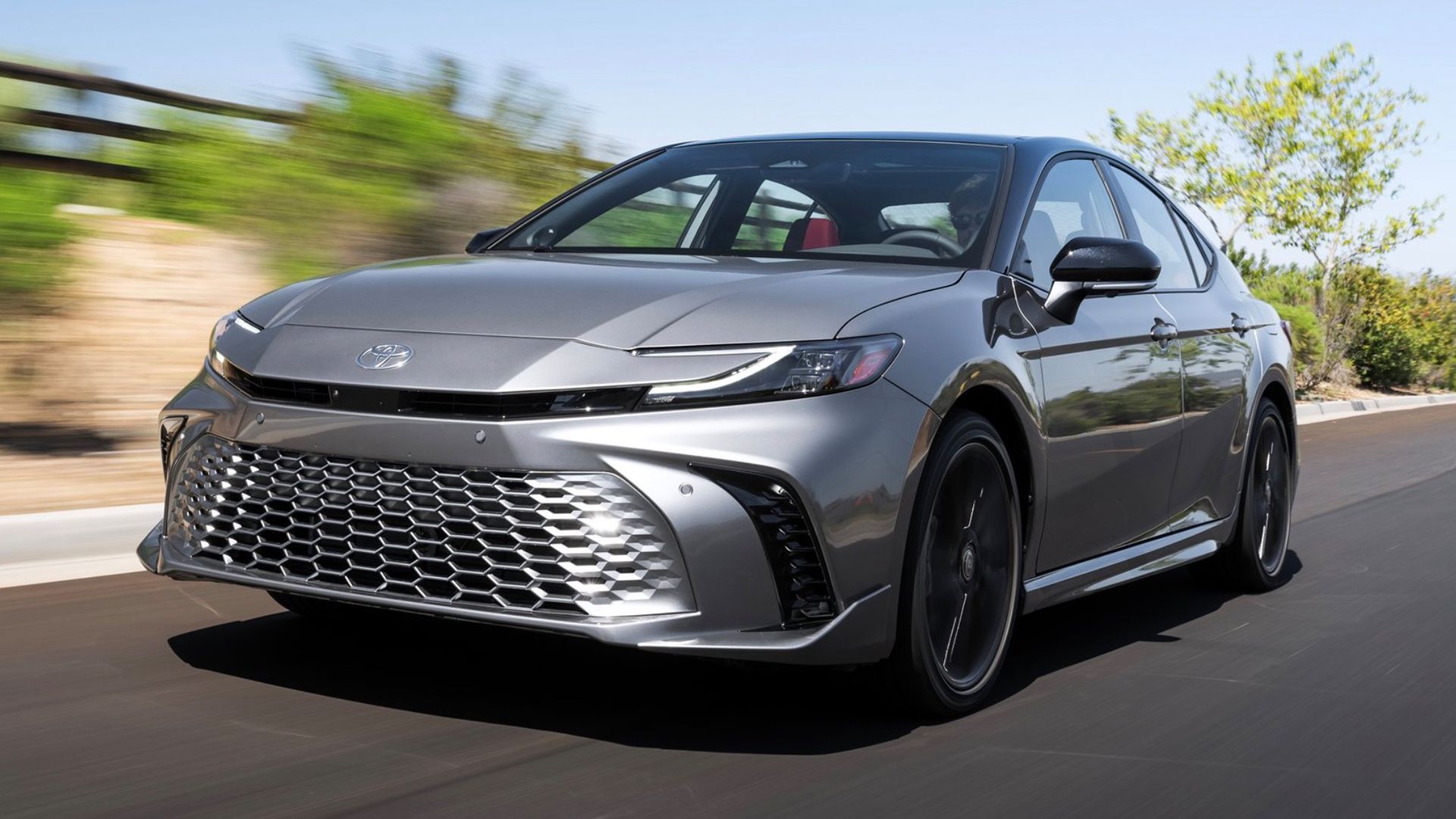 Best AWD Hybrid Cars of 2025 | New All-Wheel Drive Hybrid Vehicles ...