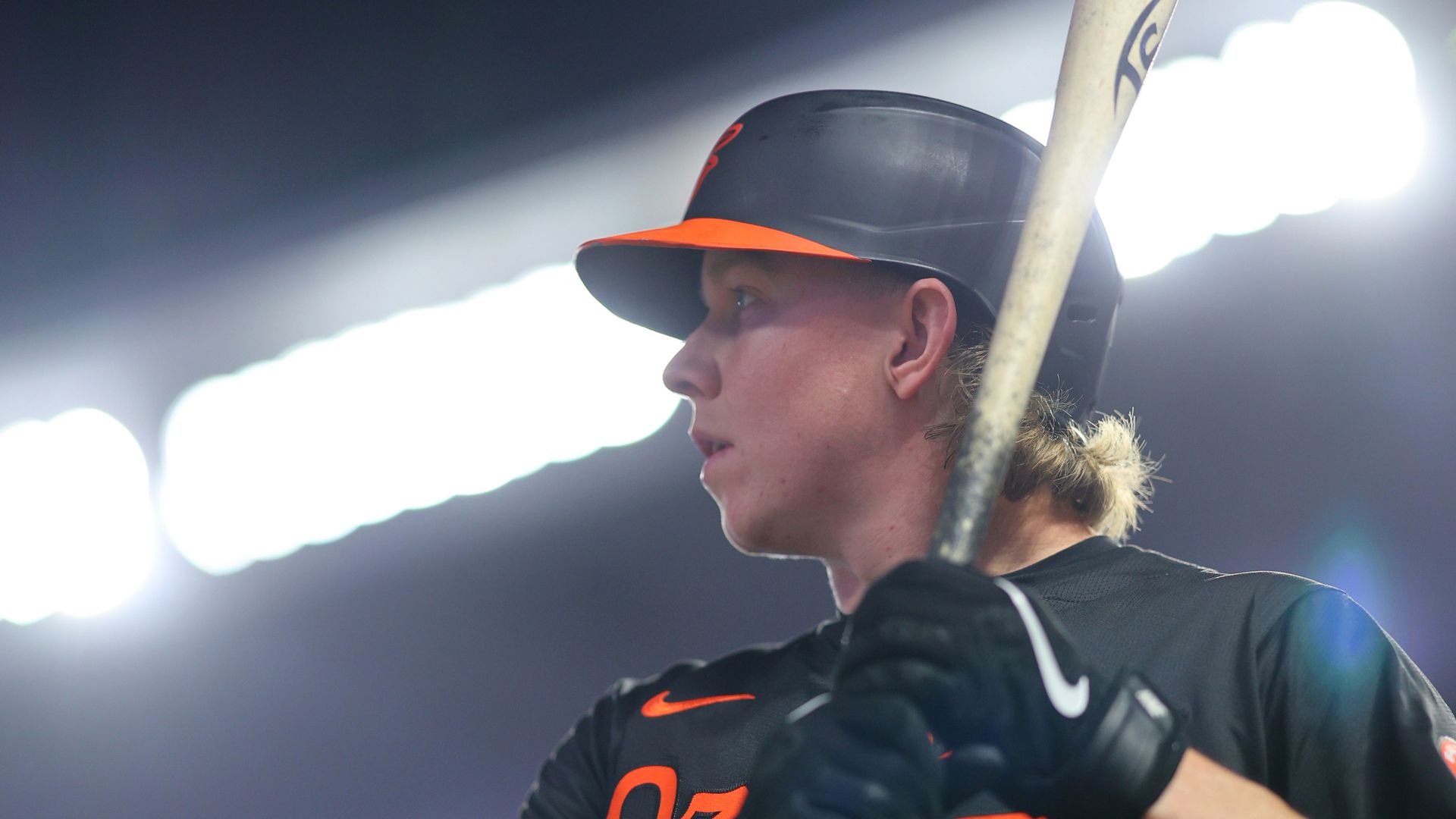 Wednesday Bird Droppings: An incoming roster crunch