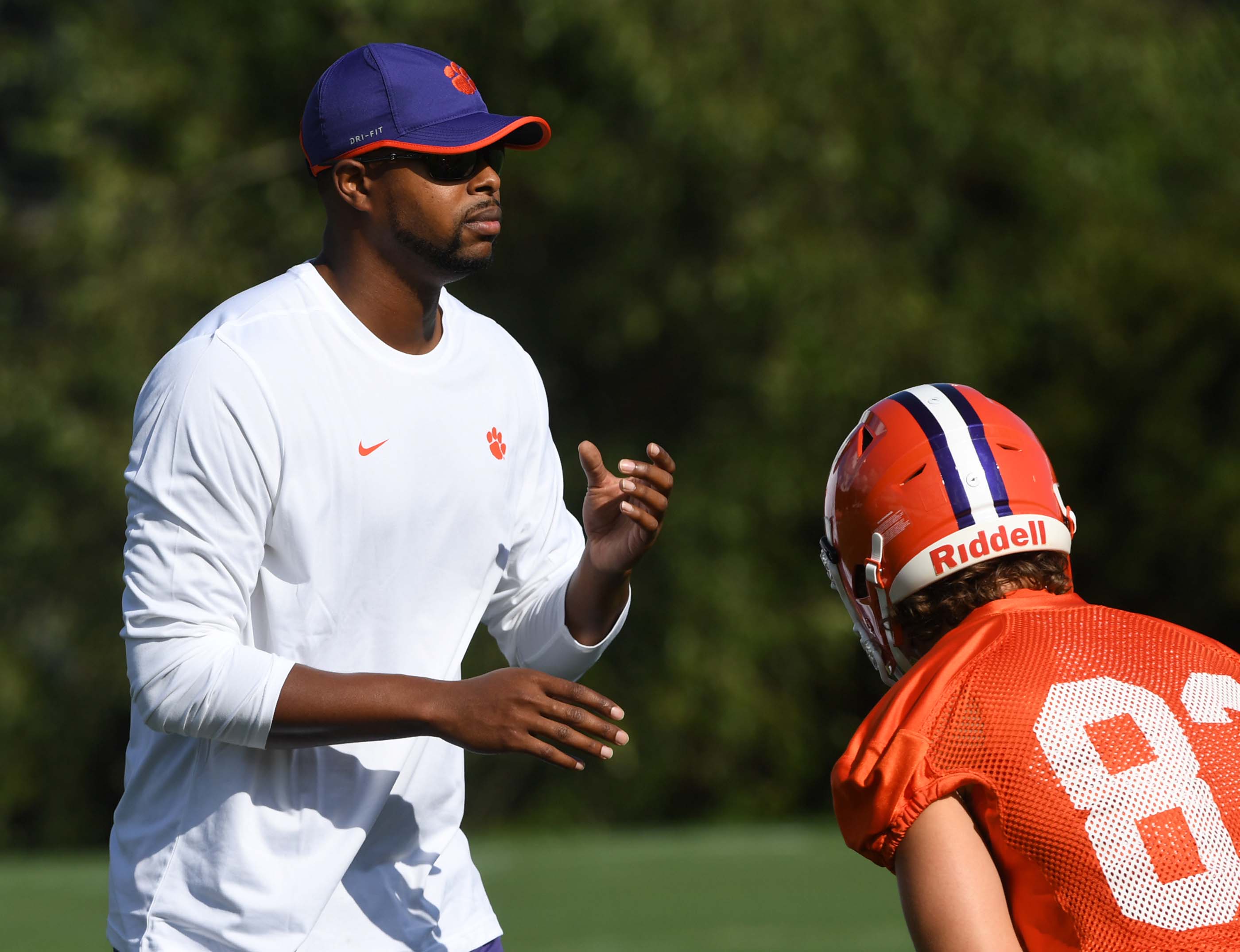 Former Clemson wide receiver lands a new coaching job
